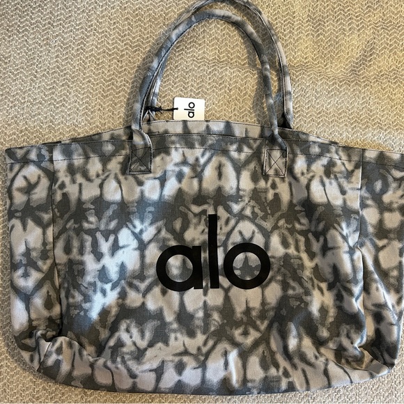 ALO Yoga | Bags | New Alo Yoga Shopper Tiedye Tote | Poshmark